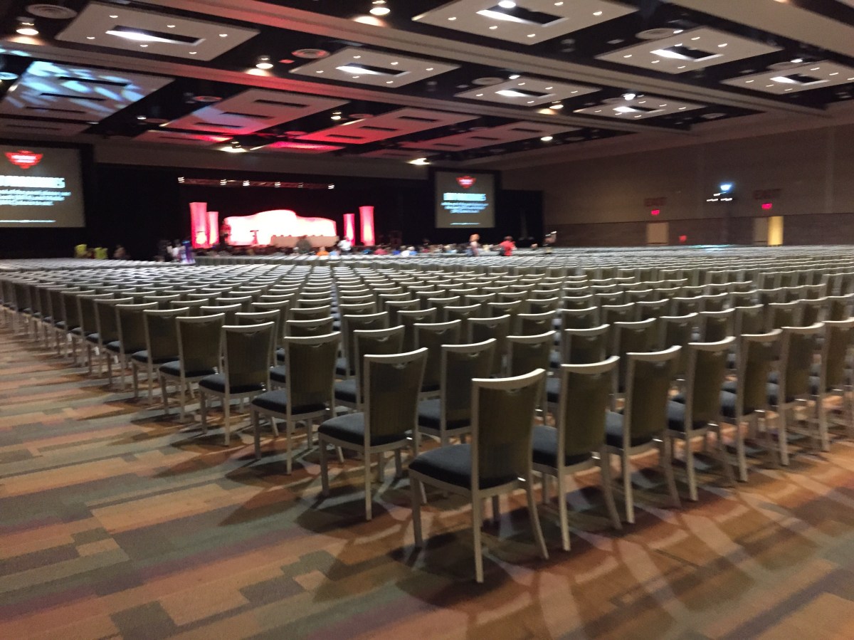 Phoenix Comicon 2016 Panel Rooms Seating Capacity – Legion of Sand